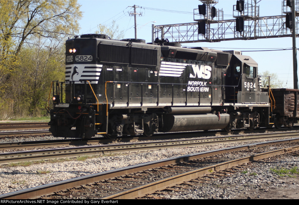 NS 5824 - Norfolk Southern